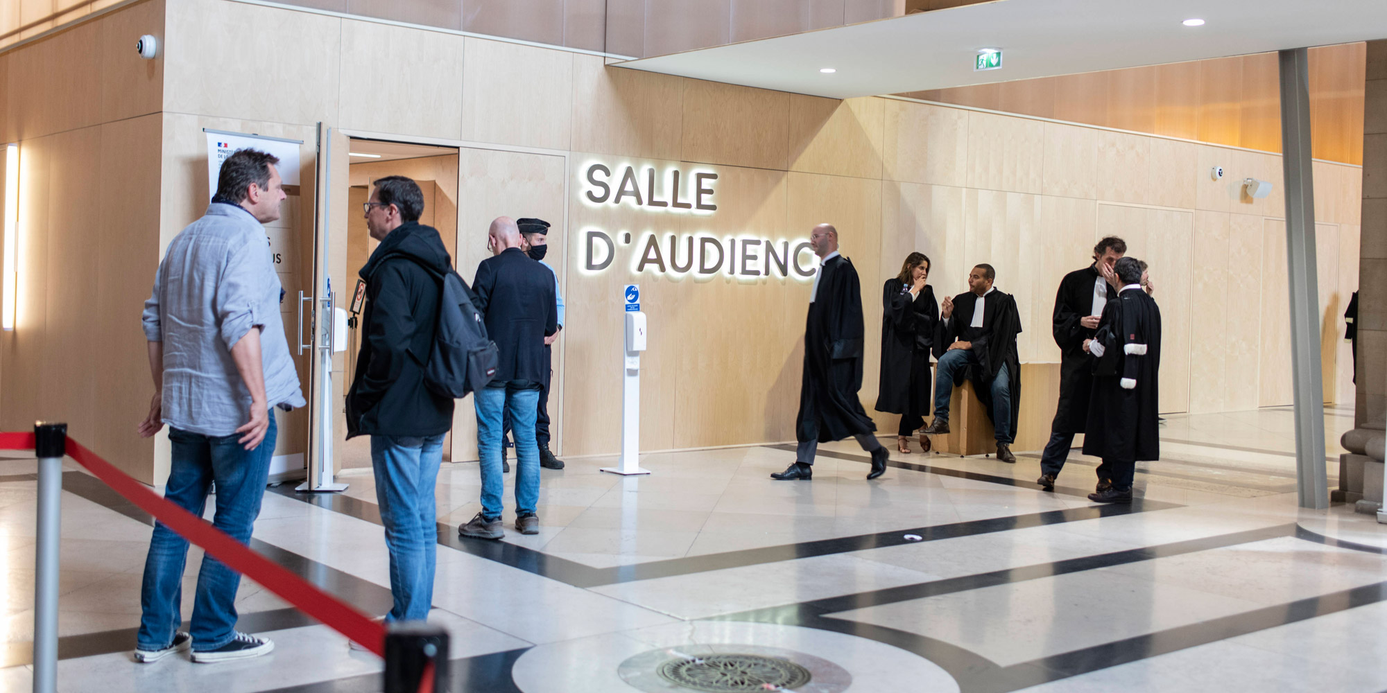 « 13 Novembre 2015, Les Échappés » : le récit du procès raconté par l ...