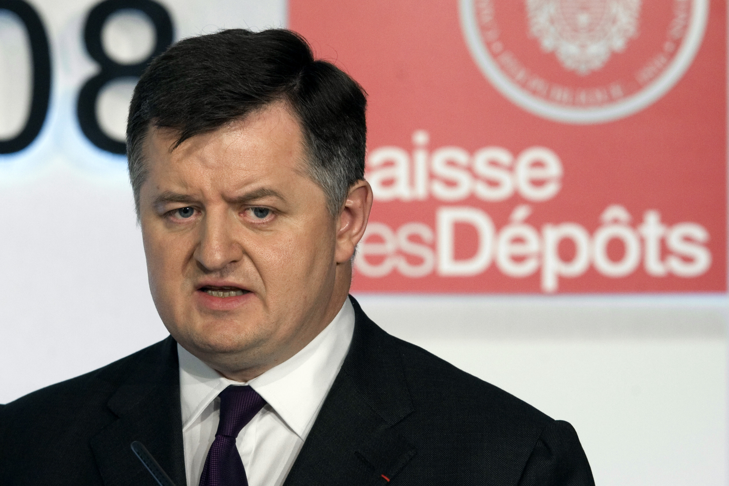 Romanet: "Je refuse de repousser les groupes étrangers"