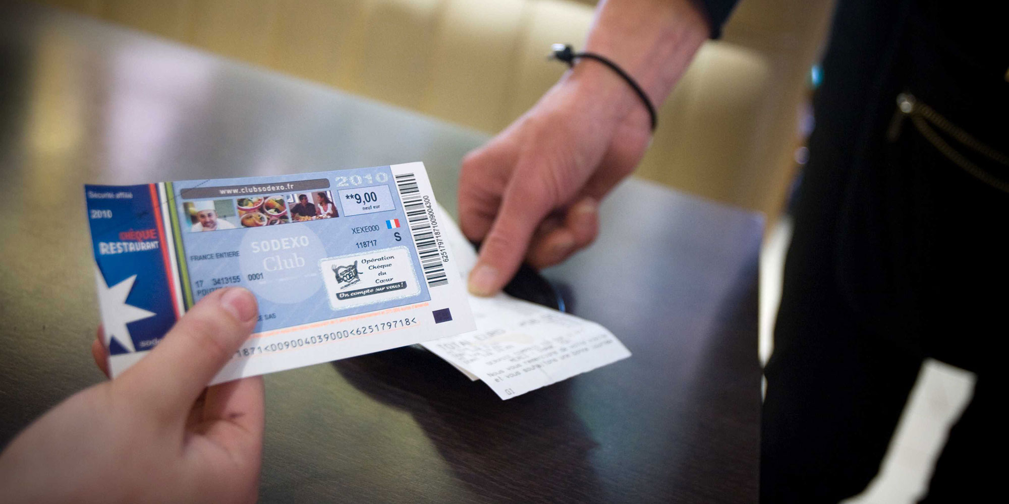 Chèques vacances, tickets restaurant... Les aides de votre comité d ...