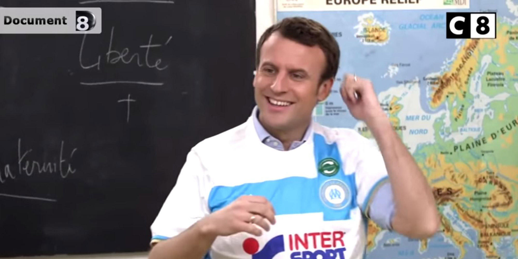 Grand fan de l'OM, Emmanuel Macron déjeune mardi avec les Bleus à ...