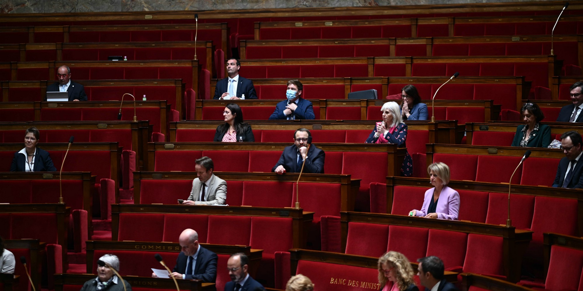 En fait, LREM n'a pas forcément perdu la majorité absolue à l'Assemblée