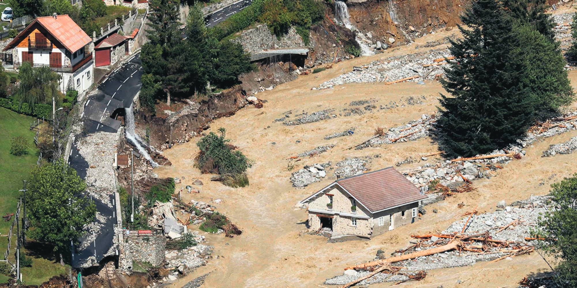 Inondations dans les Alpes-Maritimes : Castex déclenche la procédure de ...